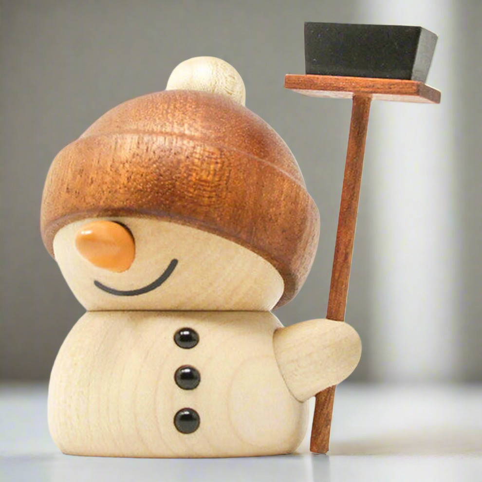 Flurry The Big Snowman By Fablewood – Webb's Mid-Century